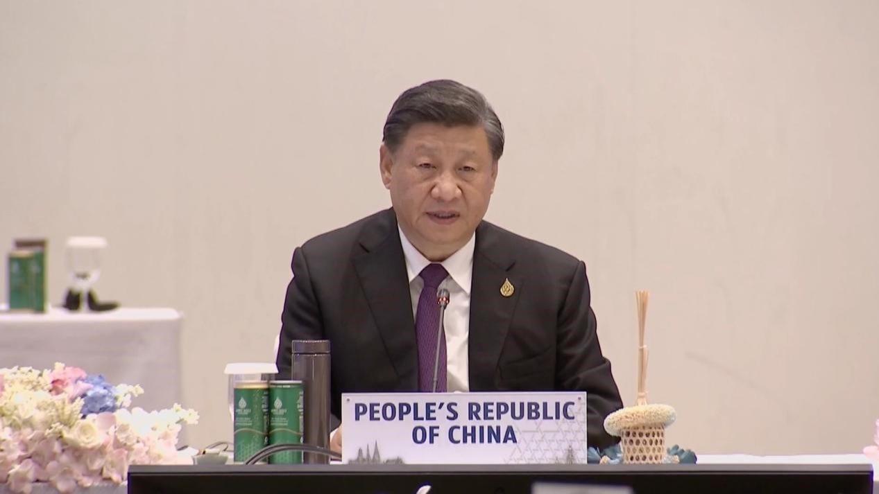 Le président chinois Xi Jinping encourage les dirigeants régionaux à ...