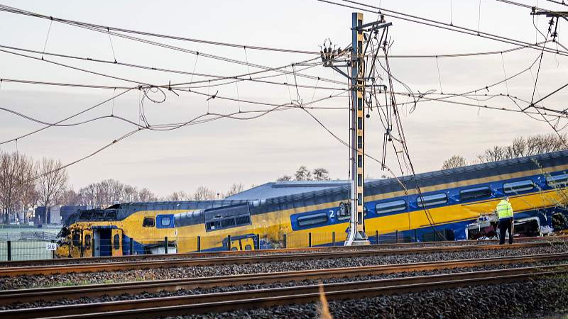 Des trains entrent en collision et déraillent dans le sud des Pays-Bas ...