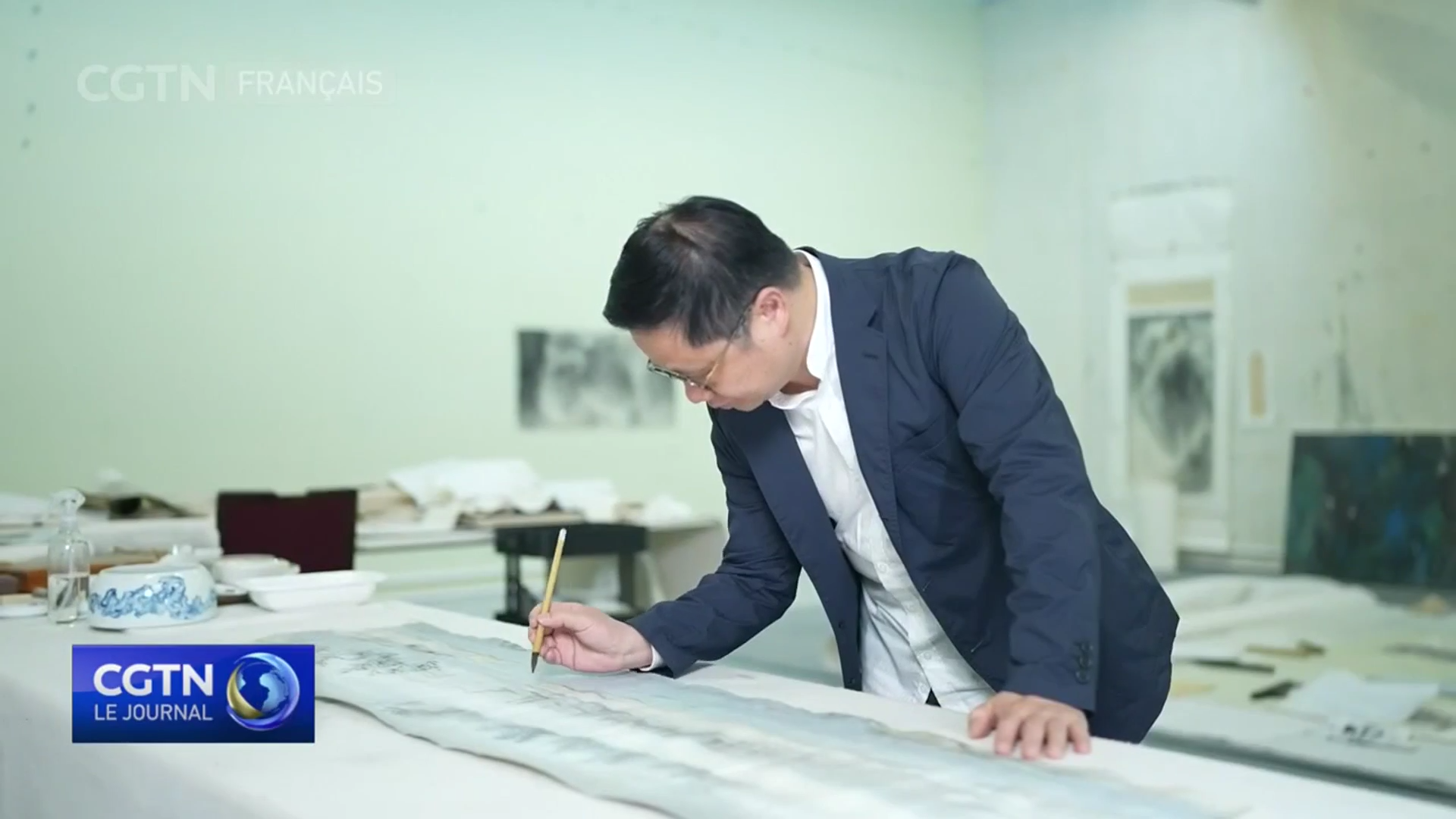 L'artiste Qiu Ting cherche à intégrer la tradition et la modernité dans ...