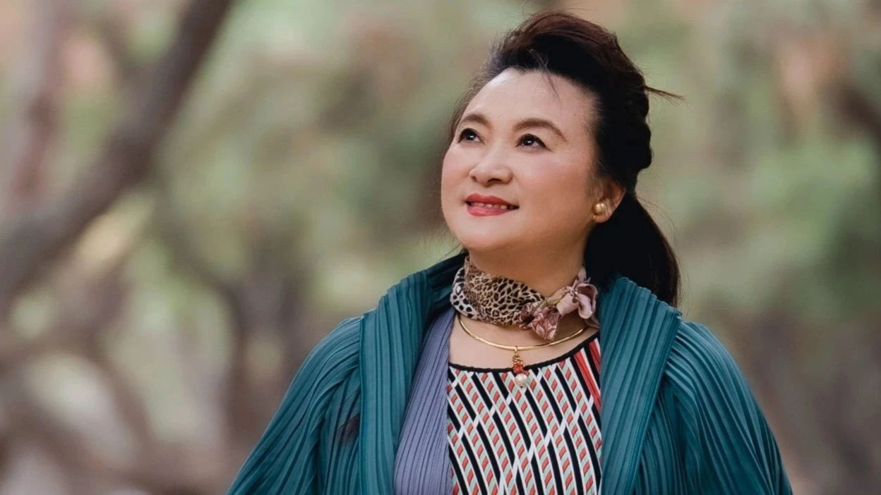 Fusionner la tradition et la modernité : la peintre chinoise Wang ...