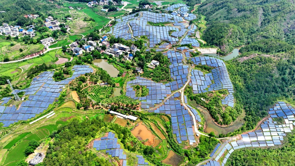 Journée internationale de la Montagne célébrée le 11 décembre - CGTN