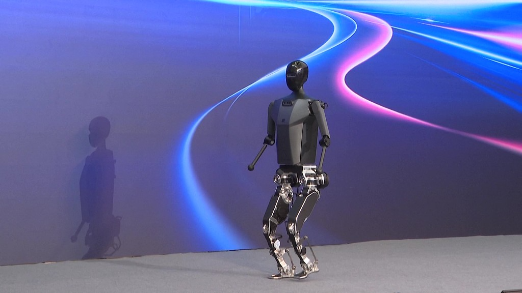 La Chine lance le premier robot humanoïde polyvalent multi-scénarios ...