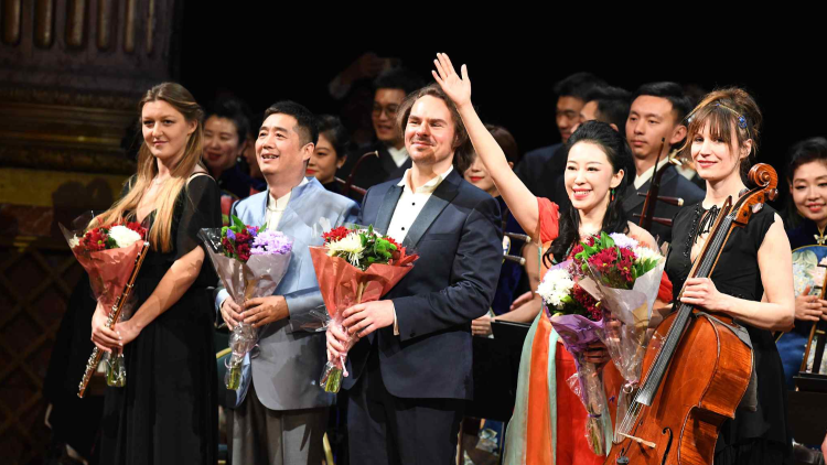 Sondage CGTN : 80 % des personnes interrogées saluent l'influence internationale de la Chine - CGTN