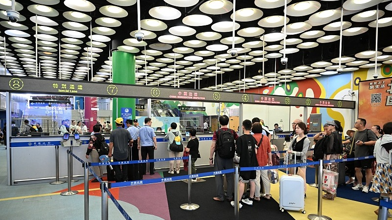 La Chine enregistre 110 millions de voyages entrants et sortants lors ...