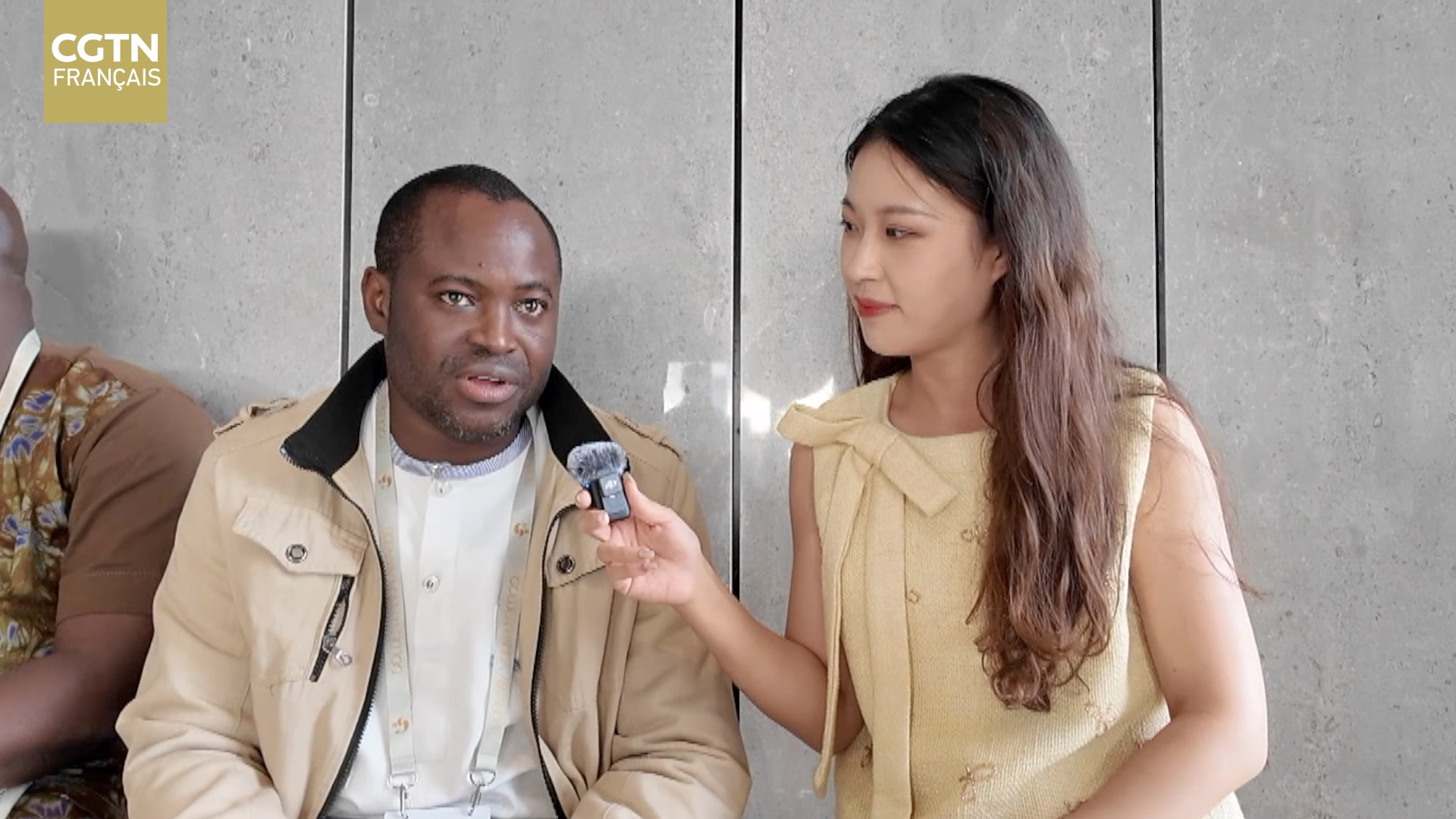 Le cinéaste burkinabè SILGA BENEWENDE RAYMOND parle du Festival du film ...